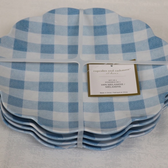 Cupcakesand Cashmere | Dining | Cupcakes And Cashmere Plaid Checkered ...